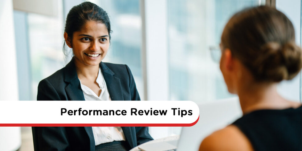 8 Essential Performance Review Tips for Managers