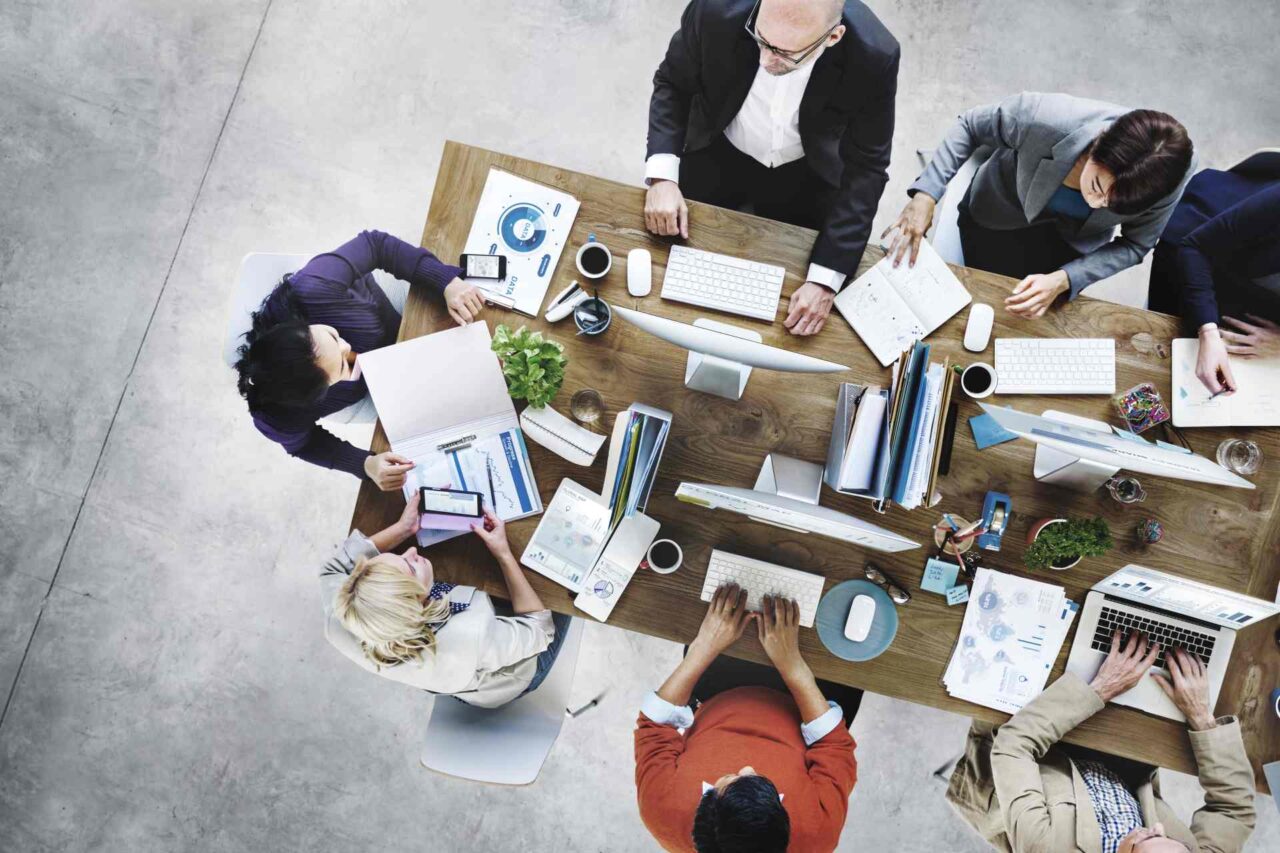 10 Key Benefits of Cross-Team Collaboration for Business Success